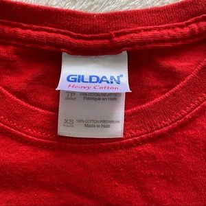 Gildan | Shirts & Tops | University Of Cambridge Tee Shirt Red | Poshmark